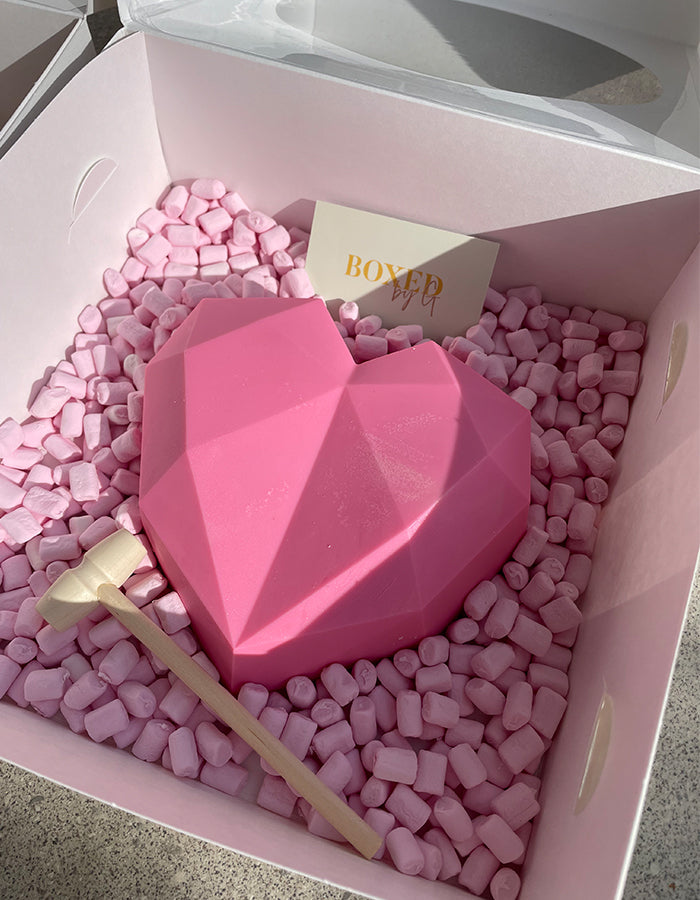 Heart Smash Cake – Boxed By G